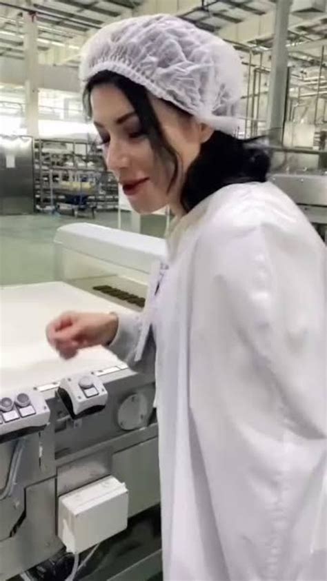 What Name This Girl Kitkat Factory Name 1 Reply 1576930 ›