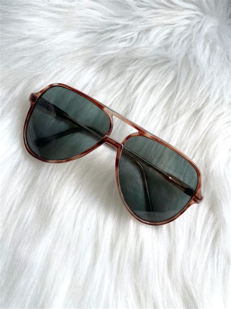 Vintage Aviator Sunglasses Black Lenses Neon Ye Gem