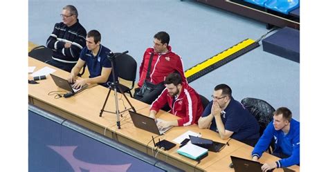 Отборът на Пламен Константинов на полуфинал