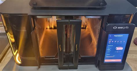 ‘식객 울릴 Ai 요리사 스테이크 3분만에 뚝딱 칵테일도 척척