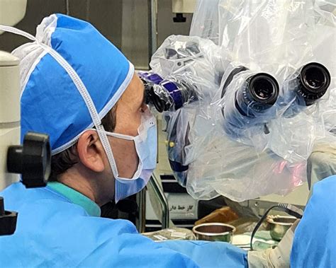 دکتر مازیار مارتین مرتضوی متخصص مغز و اعصاب