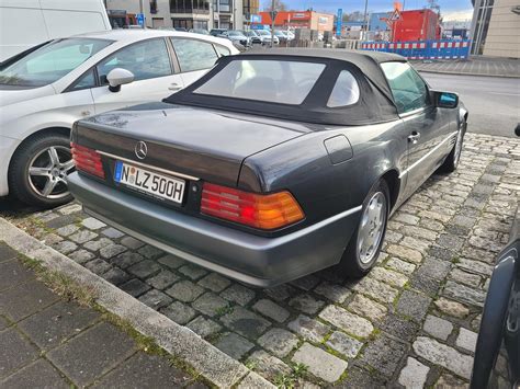 Mercedes-Benz R109 SL | mncarspotter | Flickr