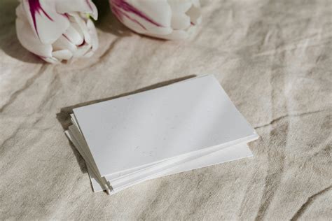 Copy Space 가벼운 개념 골조 공예 구성 그리팅 카드 깨끗한 단순한 디자인 따뜻한 레이아웃 문구 미니멀리스트 배경 백지 분홍색 배경