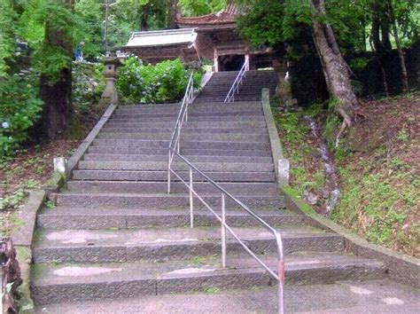 明石寺石段及び石垣 文化遺産オンライン