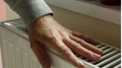 Энэ сарын 15 наас айл өрх сургууль цэцэрлэгийн дулааныг холбоно