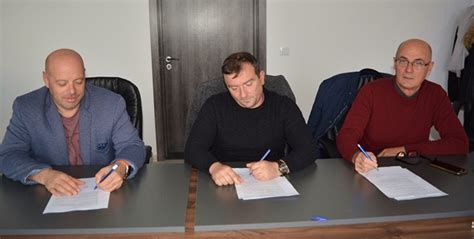 Избраха Иван Лалов за председател на Общински съвет Панагюрище Oshtepan