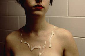 A Nice Cum Necklace Porn Pic