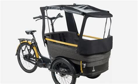 Stride 3 Rain Cover Box Weatherproof Cargo Protection