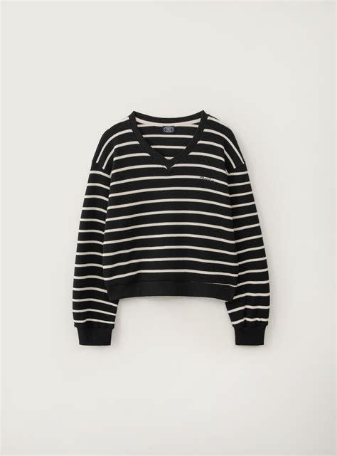 Tillber 와플 V넥 스웻 셔츠black
