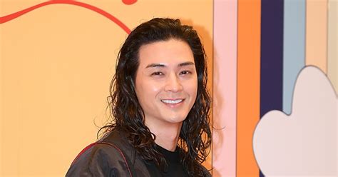 김지훈 촉촉하게 젖은 장발 엑s Hd포토