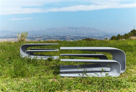 Grasshopper Bench Landscape Forms