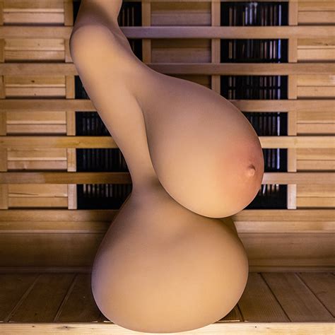 TPE Mega Torso Sex Toy BW82 Suntan The Ultimate Choice For Large Bust Enthusiasts