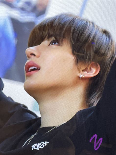 [잡담] 앤톤 팝업때 클로즈업 뉴짤 뜸 인스티즈 Instiz 연예 카테고리