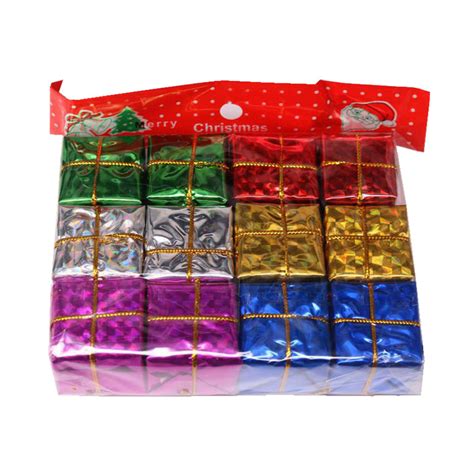 กล่องของขวัญ กล่องเล็กๆ 12 ชิ้น ประดับต้นคริสต์มาส ชุดของกล่องของขวัญขนาดเล็กที่มีสีสัน T Box