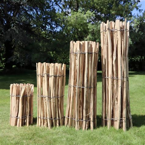 Chestnut Heavy Duty Picket Fence Roll With Steel Wire Woven Wood