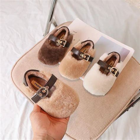 بهترین قیمت خرید کفش بچگانه دخترانه خز طرح آنجلا اورجینال با کف طبی