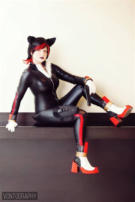 Shadow The Hedgehog Mundo Cosplayer