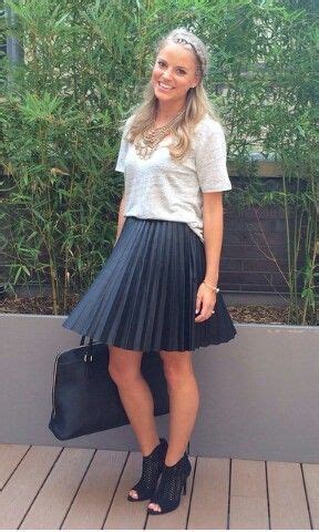 A Collection Of Pictures Of Ladies Wearing Pleated Mini Skirts Pinup