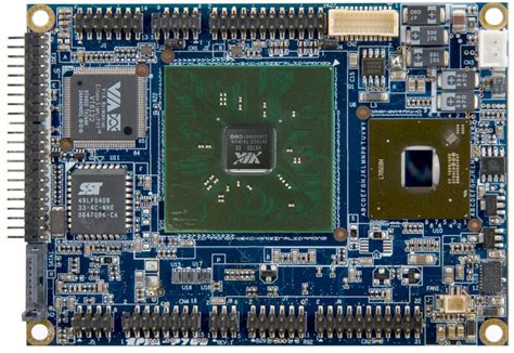 Pico ITX Board Bears Twins