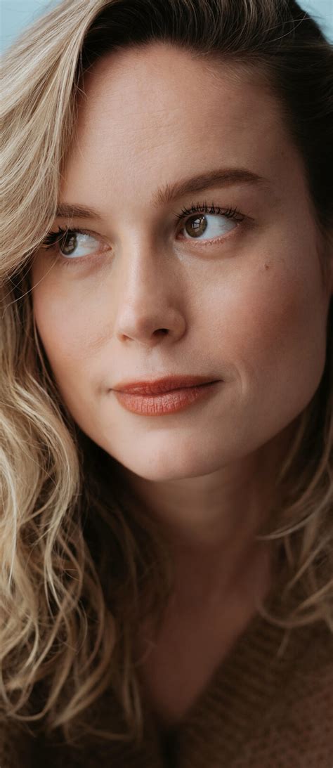 1664x3840 Resolution Cute Brie Larson Actress 1664x3840 Resolution