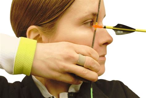 How To Aim A Recurve Bow With Without Sights Silk Road Bows