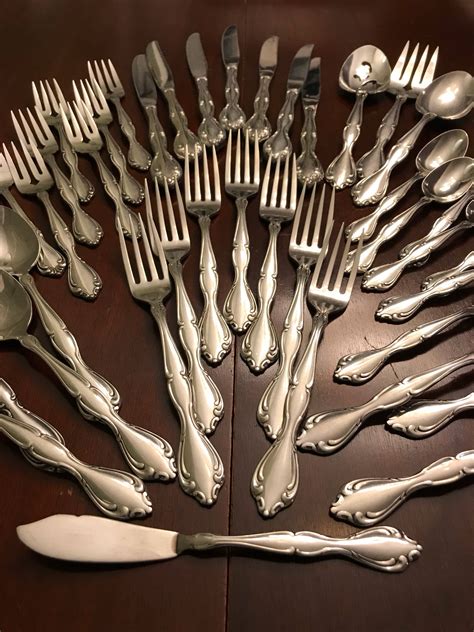 Oneida Community Cantata Stainless Flatware 45 Piece Set Service For
