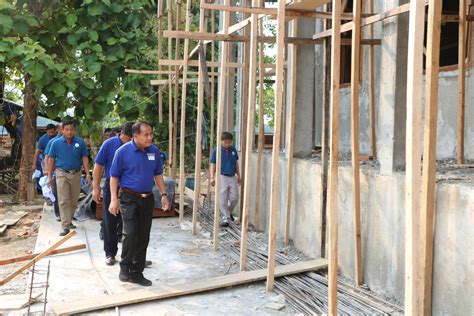 ការចុះពិនិត្យវឌ្ឍនភាពនៃការសាងសង់ព្រះវិហារវត្តពោធិជ័យ ហៅវត្តសៀមប៉ាង