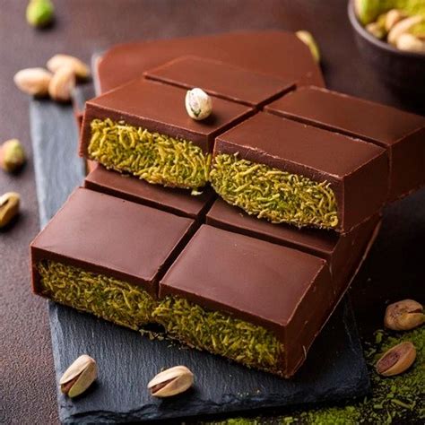 Cumpără Ciocolata Dubai Cu Livrare în Chișinău Moldova Cadourimd