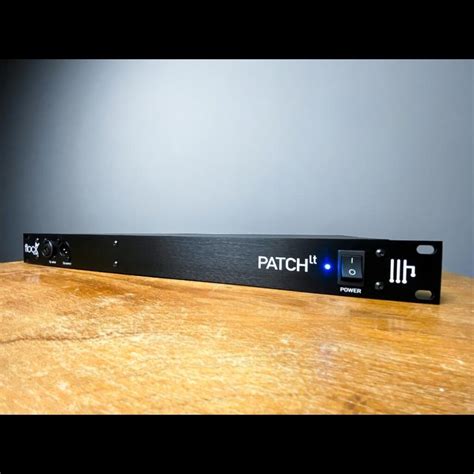 Flock Audio PATCH LT 16x16 32 Point Digitally Controlled Analog Patchbay AWAVE