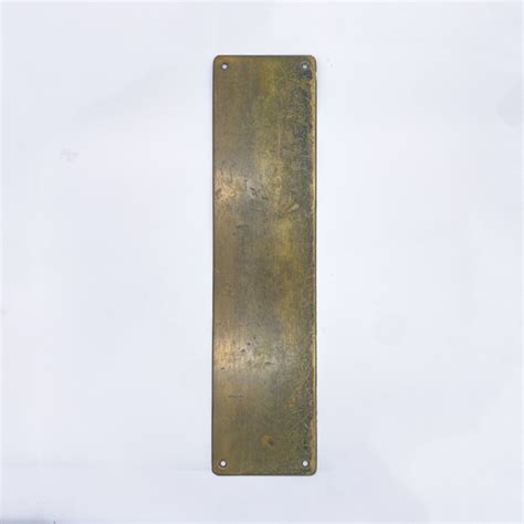 Assortment Of Reclaimed Brass Finger Plates Lassco Englands Prime