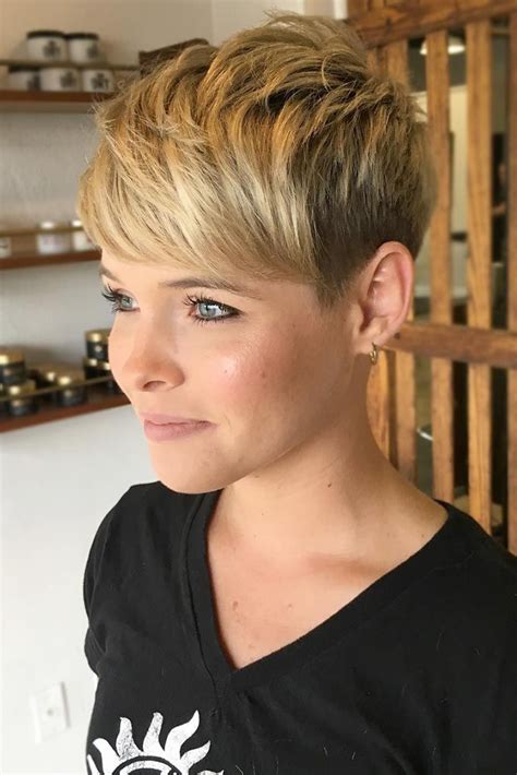 28 Super Cute Looks With Pixie Haircuts For Round Faces Short Pixie Cuts