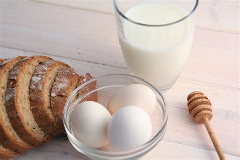 무료 이미지 생기게 하다 음주 아침 식사 빵 굽기 우유 디저트 먹다 코코넛 먹기 맛좋은 달걀 건강한 음식