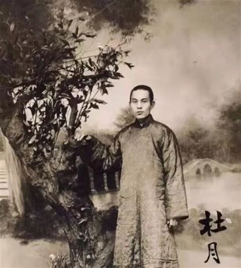 沈月英：怨恨杜月笙風流娶妻，不甘寂寞勾搭表哥，晚年下場淒涼 每日頭條