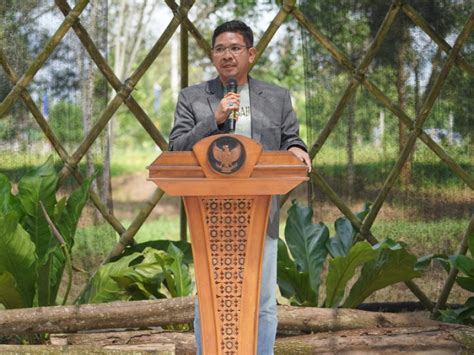 Kemenag Luncurkan Pedoman Implementasi Kurikulum Bagi Madrasah