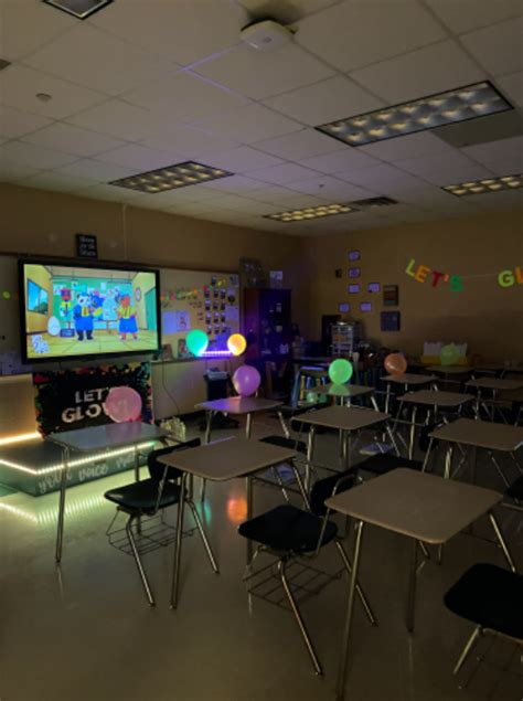 Cute Neon Glow In The Dark Classroom Decor Ideas Nylas Crafty Teaching