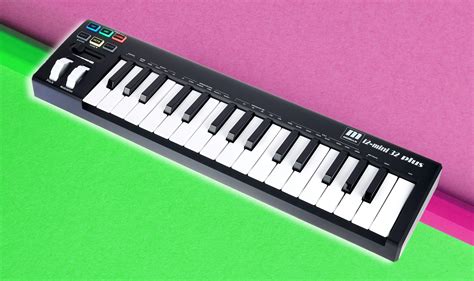 Test Miditech I2 Mini 32 Plus MIDI Keyboard AMAZONA De