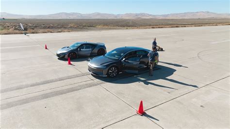 Lucid Air Grand Touring Duels An Acura Nsx Type S And Someone Gets