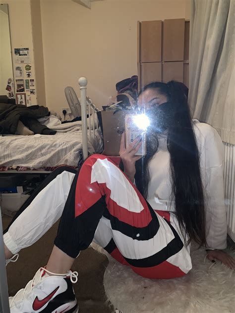 Maya On Twitter So I Cant Take Good Pics Of Myself But Whatever Only People Will Like This