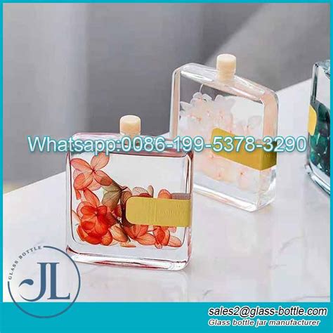 Matte Black 100ml Square Cube Glass Diffuser Bottles With Lid