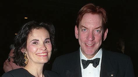 Donald Sutherlands Wife Meet His Spouse Francine And His 2 Exes