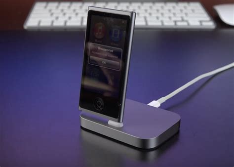Video All Four Colors Of Apples New Iphone Lightning Dock Reviewed