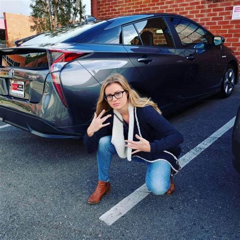 Hot And Sexy Elyse Willems Photos ThBlog