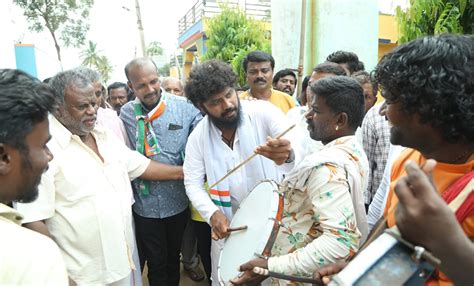 Pradeep Eshwar Karnatakas Neet Coach Turned Mla And Giant Killer Scores High Medical Master