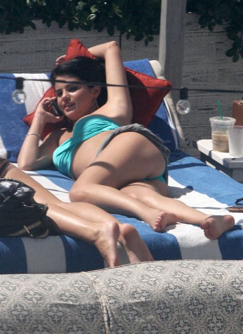 Selena Gomez Sexy Blue Bikini Myconfinedspace