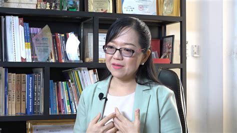 អ្នកស្រី យូ បូរី បោះបង់ការងារពីក្រុមហ៊ុនអ្នកឧកញ៉ា ពុង ឃាវសែ ចេញបើកក្រុមហ៊ុនខ្លួនឯង