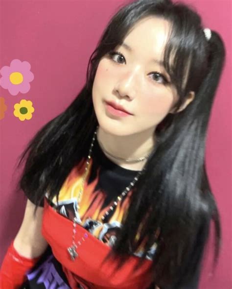 𝐀 𝐋 𝐄 𝐒 𝐒 • Belleza Asiática Princesas