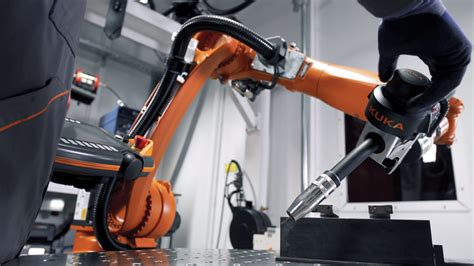 Programming A Robot Is Not Difficult At All Kuka Ag