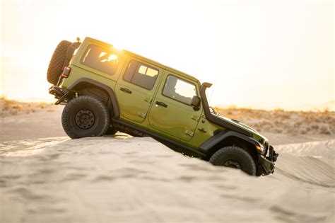 Aev 12302500aa Tire Carrier Kit For 18 22 Jeep Wrangler Jl With Aev Rx Rear Bumper Quadratec