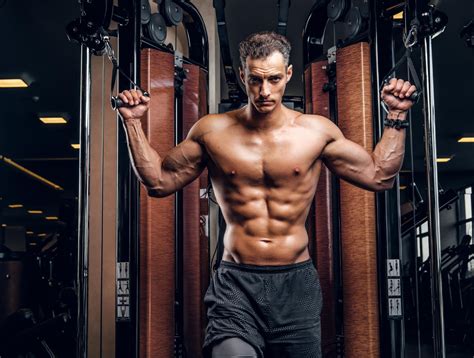 10 Cable Machine Core Exercises For A Stronger And Defined Midsection Workout Guru
