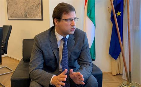 Унгар улс Европын Холбооноос Оросын эрчим хүчний импортод тогтоож буй хоригийг эсэргүүцлээ